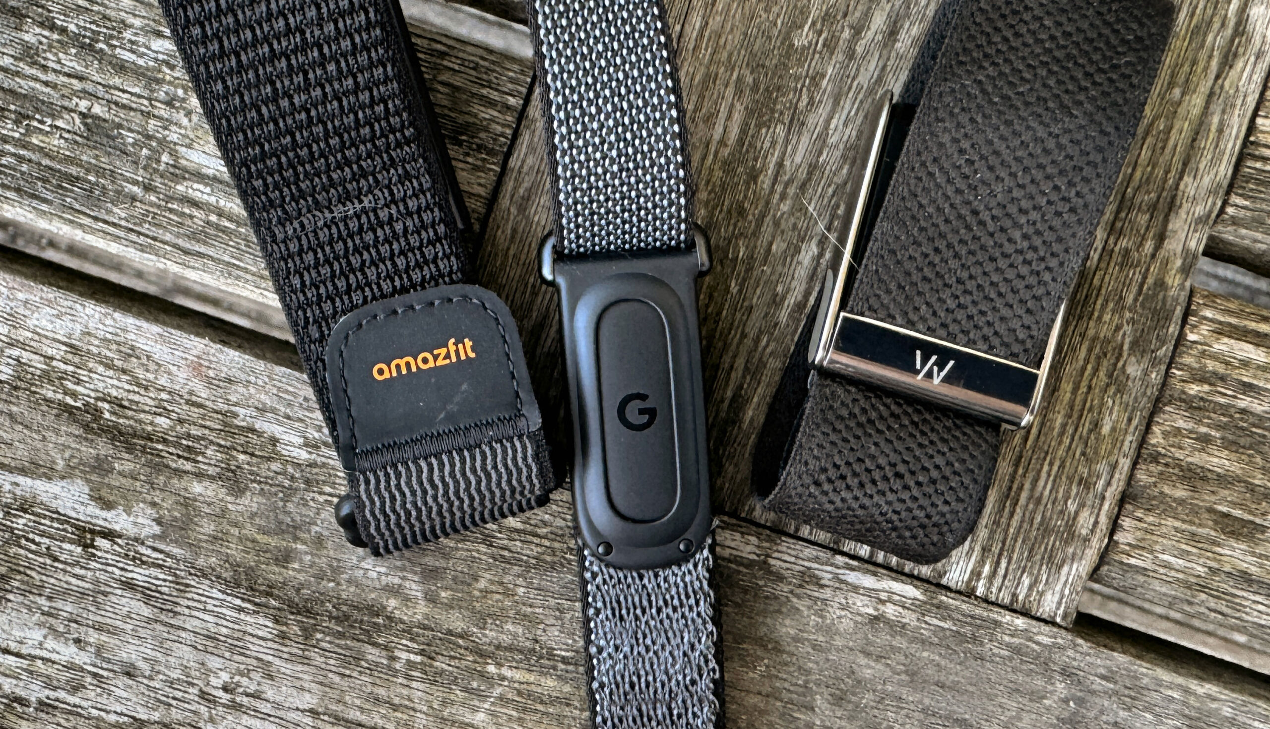 Fitbit Air Review: $99 Whoop Alternative Buyer's Guide